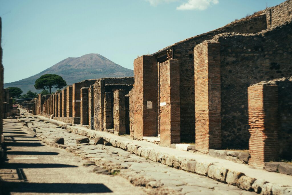 A Brief History of Pompeii - Pompeii Day Tours